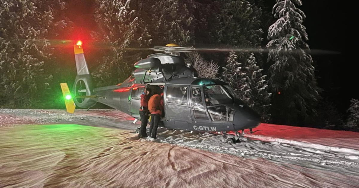 North Shore Rescue completes night hoist mission | AirMed&Rescue