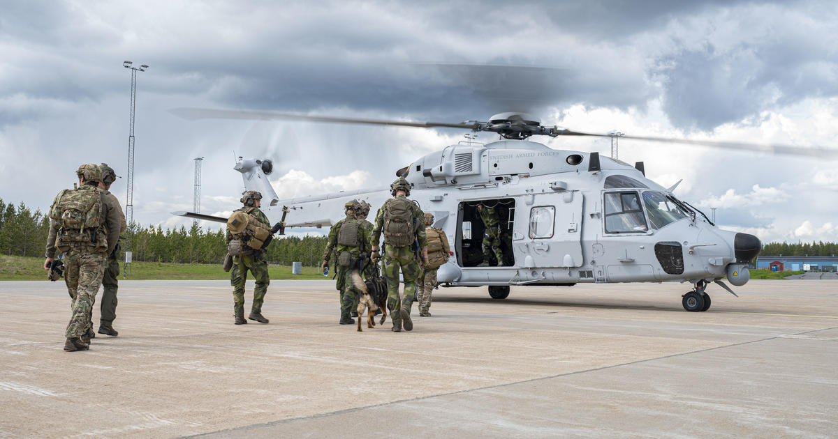US and Swedish forces conduct high-stakes rescue training in Arctic ...